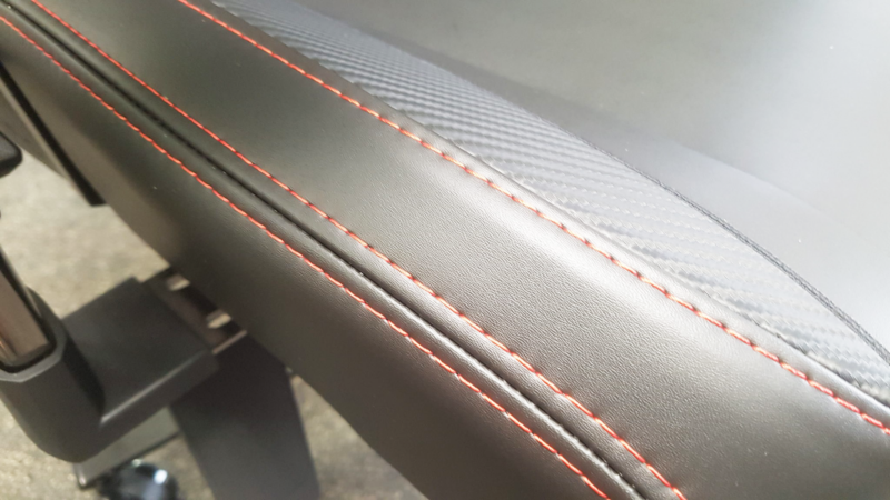 PU Leather VS Fabric : Which One To Choose For A Gaming Chair? - Top ...